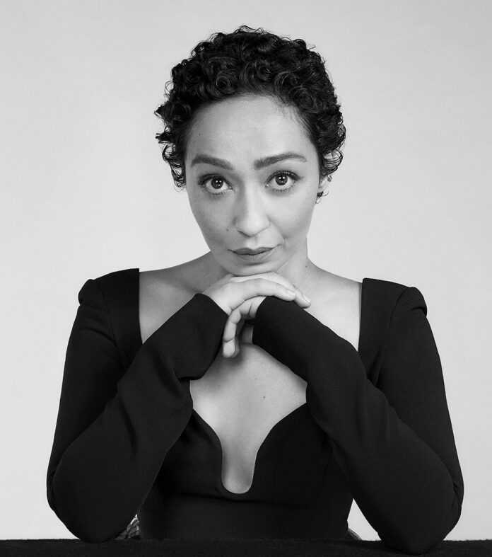 Top 24 Irish Actresses: Net Worth, Career Highlights, and More
